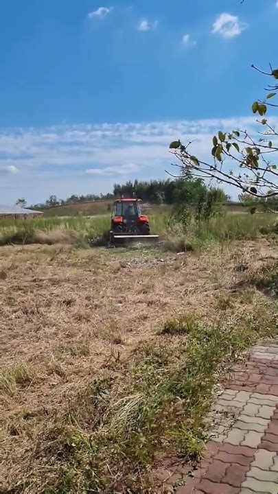 웅진기계 중경제초기 작업중 Youtube