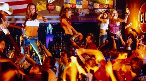 Coyote Ugly Bar And Dance Saloon Las Vegas Nv