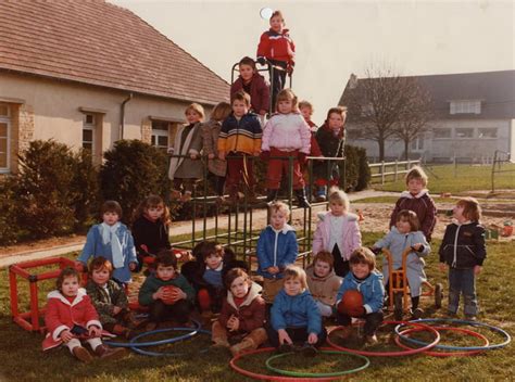 Photo De Classe Maternelle 1ère Année De 1983 Ecole Maternelle