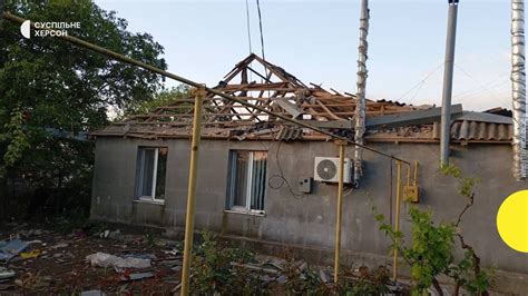 Обстріли Херсонщини російські військові за добу атакували 30 населених