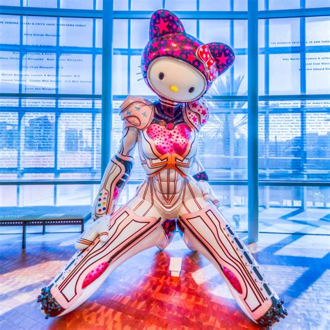 Super Space Titan Kitty 10ft Tall For Hellokitty Photo By Chris
