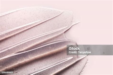 투명 투명 한 다색 물 화장품 토너 핑크 아쿠아 마린 청록색 블루 그린 그레이 젤 토닉 쿨링 로션 크림 윤활유 풍년화속에 대한 스톡 사진 및 기타 이미지 Istock