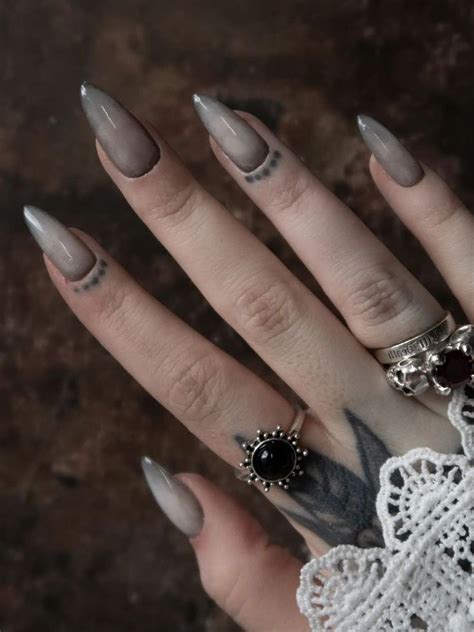 45 Dark And Stylish Gothic Nails With A Korean Twist Artofit