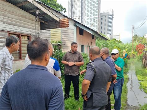 Pegawai Khas Japerun Duyong Brother Mohd Noor Helmy