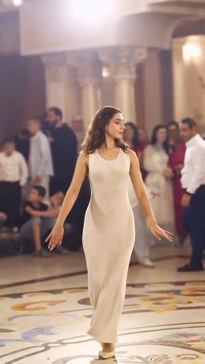 ГРАЦИЯ ИЗЯЩЕСТВО Youtube