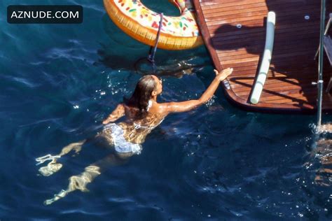 Leona Lewis Enjoys Her Honeymoon With Husband Dennis Jauch In Capri