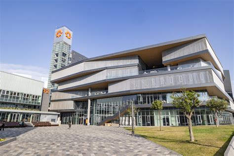 Universidad De Lima Recibe Premios Internacionales Por Su Arquitectura