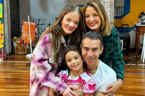Cesar Tralli Encanta Ao Exibir A Festa Junina De Sua Filha Juntos O Segredo