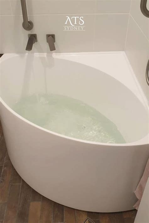 Angie 1000mm Corner Fit Japanese Soaking Bathtub Matte White Video