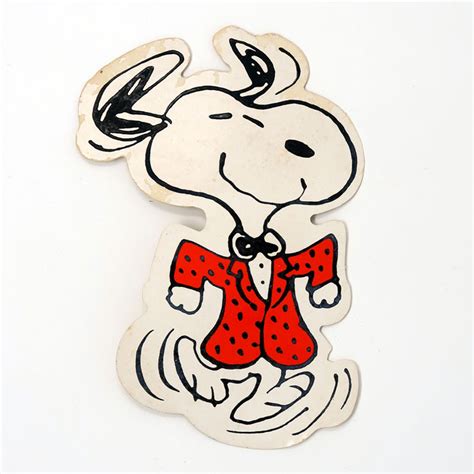 Snoopy Dancing T Decor