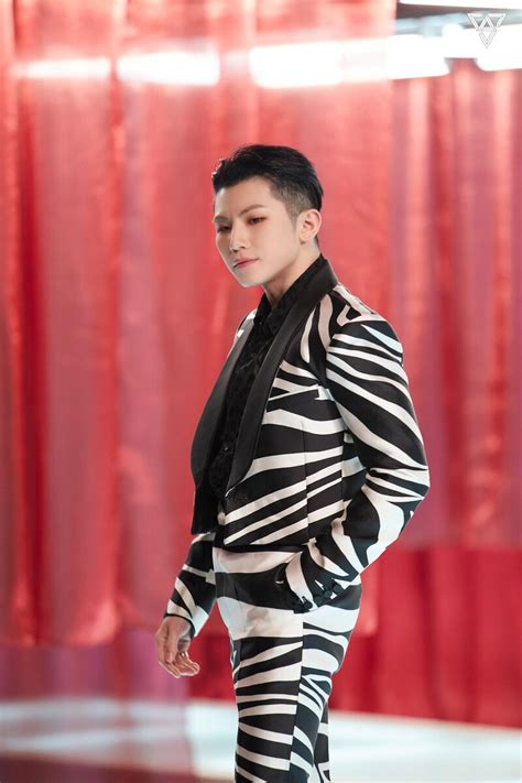 220110 Woozi Ruby Mv Behind Sketch Weverse Kpopping