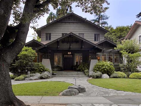 A 1910 American Craftsman Home Gets A Stunning Makeover In South Pasadena