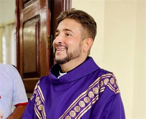 Padre Tarlei Navarro é O Novo Coordenador De Pastoral Diocese De Amparo
