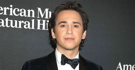 Marcello Hernandez Height How Tall Is The Rising Star Plus His Age