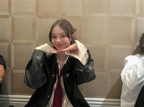 Emma Myers Aesthetic Wallpapers Wallpaper Cave