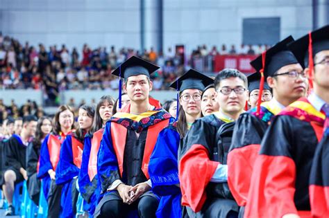 组图｜西电2019届学生毕业典礼现场精彩直击 西安电子科技大学新闻网