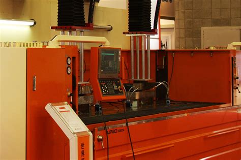 复合材料 模具 台州华诚模具有限公司 生产车间