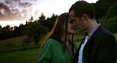 Karoline Teska Nue Dans Lenz