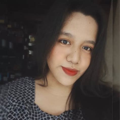 Christia Gonzales Chrstgnzls • Threads Say More