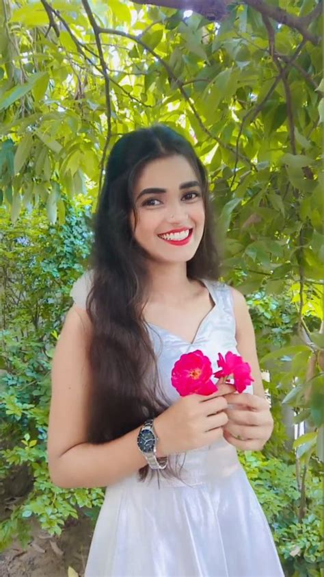 Divyam Mishra Divyammishra • Instagram Photos And Videos