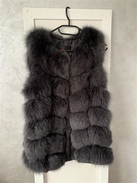 Натуральна жилетка — ціна 2000 грн у каталозі Жилетки Купити жіночі речі за доступною ціною на