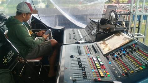 Kontrol Foh Pakai 2 Mixer Digital Midas M32 N Pro2 Youtube