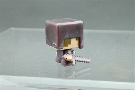 Minecraft Steve Netherite Armor Nether Series 23 Mattel Mini Figure 1 4500670025
