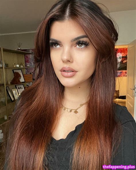 Lara Benjamina Winter Lara Benjamina Lara Winter Nude Onlyfans Photo 10 The Fappening Plus