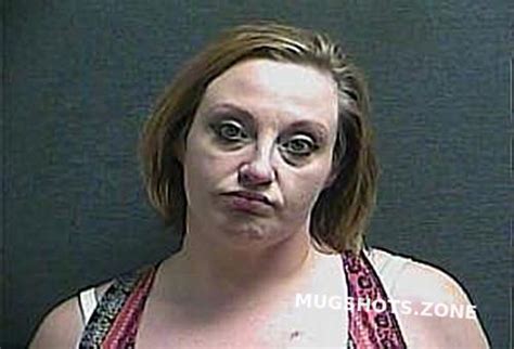 Hacker Laura Michelle 10 16 2022 Boone County Mugshots Zone