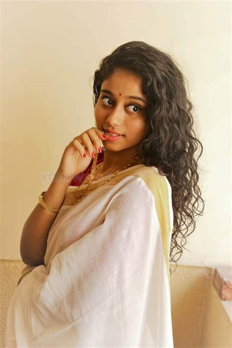 Actress Krisha Kurup Photoshoot Photos 04 182801 Kollywood Zone