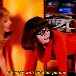 Linda Cardellini Velma 