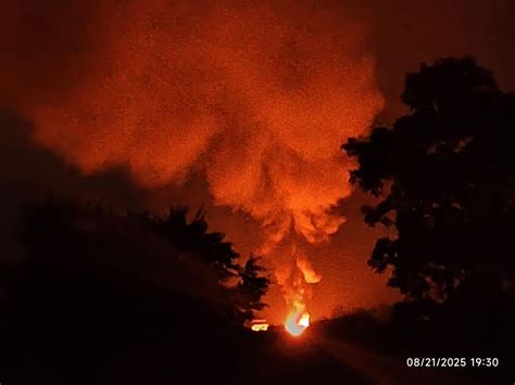 🟢 နောင်ပိန်ရွာထဲ စစ်တပ်က Shwe Phee Myay News Agency Facebook