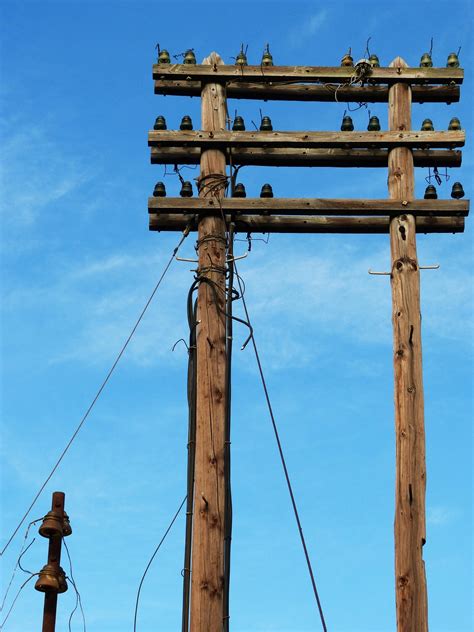 100 Free Telegraph And Telegraph Pole Images Pixabay