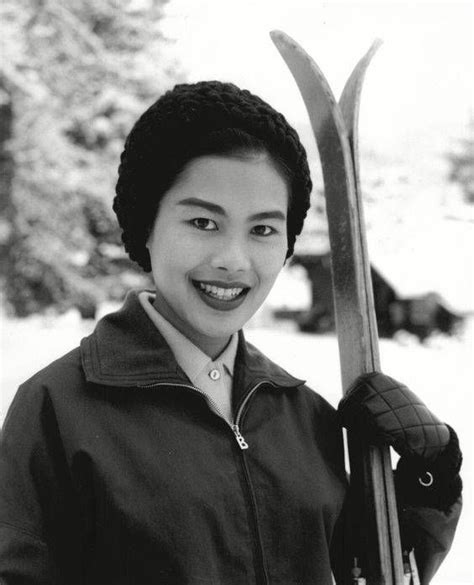 40 พระบรมฉายาลักษณ์สุดงดงาม ‘สมเด็จแม่ของแผ่นดิน ทรงสวยที่สุด Line Today 12