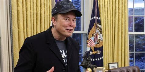 Возлюбленная Илона Маска заявила о рождении ему 13 го ребенка — Эшли Сент Клер сделала заявление