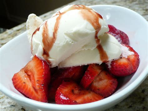 Balsamic Vinegar Vanilla Ice Cream At Juanita Morris Blog