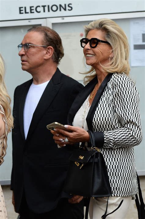 Photo Caroline Margeridon Et Pascal Vivent Leur Histoire à Distance étant Donné Quil Est