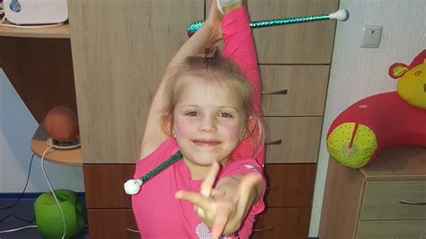 Художественная гимнастика Булавы Элементы с булавами Мельница Youtube