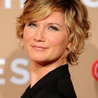 Short Curly Hairstyles Styles Weekly