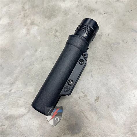 Zero9 Duty Flashlight Cases Bezel Up