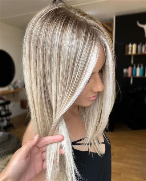 12 Different Types Of Highlights To Ask Your Stylist About Ash Blonde Hair Colour Summer