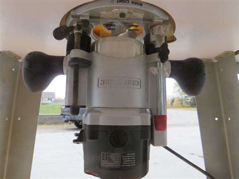 Wolfcraft Router Table With A Craftsman Plunge Router Aaa Auction And Realty
