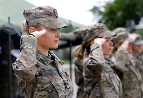 ჯარი ქართველი ქალი სამხედროები ქვეყნის სამსახურში 🇬🇪