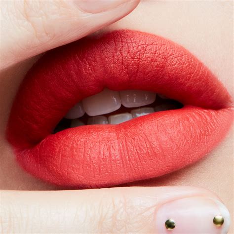 Губная помада Retro Matte Lipstick | MAC cosmetics Russia