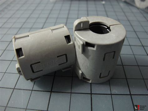 Ferrite Core Clamp Type Photo 302451 Canuck Audio Mart