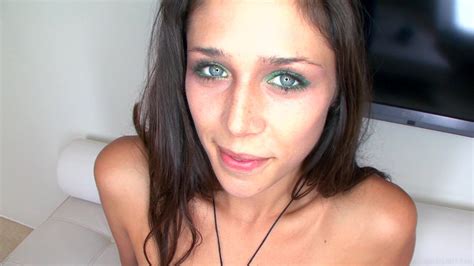 Thread Please Suggest A Pornstar Like Herplease 15 Replies 60241