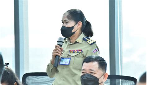 ឯកឧត្តមឧត្តមសេនីយ៍ឯក ស ថេត