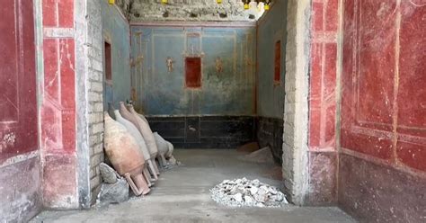 폼페이 유적 추가 발굴푸른색 방 신전으로 추정