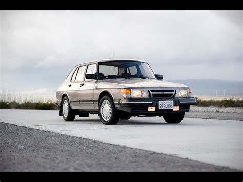 1985 Saab 900 Turbo