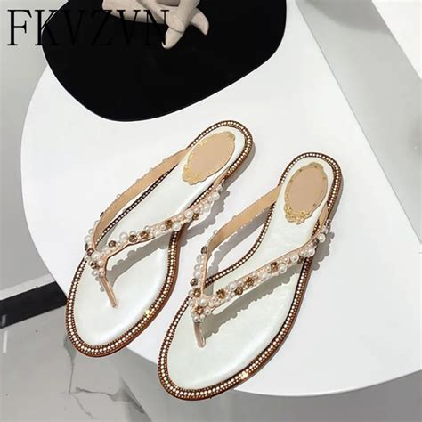 여성용 섹시한 스플릿 토 크리스탈 비즈 슬리퍼 라인스톤 샌들 런웨이 다이아몬드 플랫 샴페인 슈즈 여름 Aliexpress
